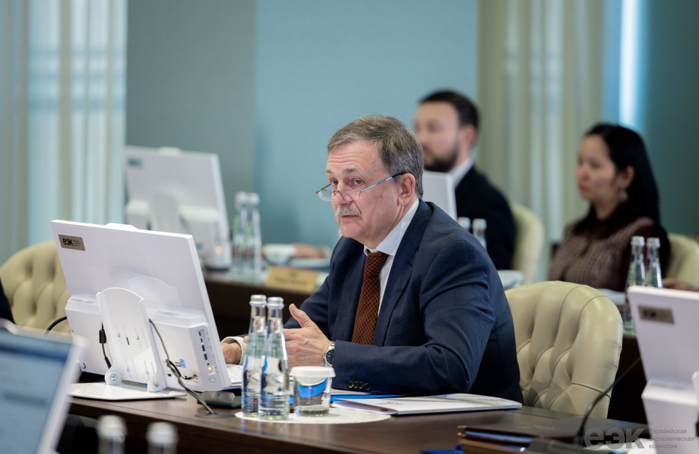 EEC expanded possibilities of simplified customs declaration for ...